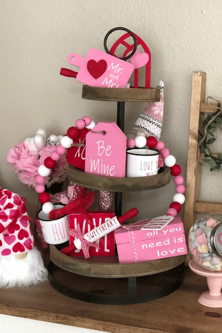 23 Profitable Valentine Crafts to Make and Sell - The Mummy Front