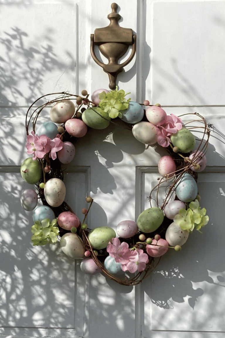 25 Beautiful Easter Wreath Ideas to Make this Spring - The Mummy Front
