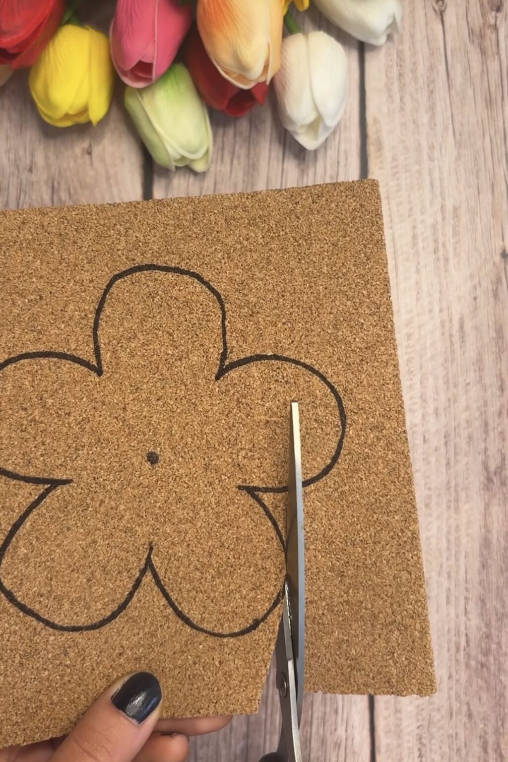 DIY Daisy Felt Ball Coasters That’ll Brighten Any Table - The Mummy Front