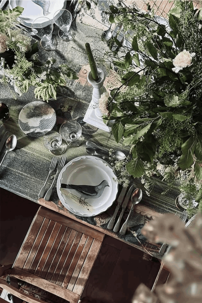 50 Wedding Table Settings to Elevate Your Reception Decor - The Mummy Front