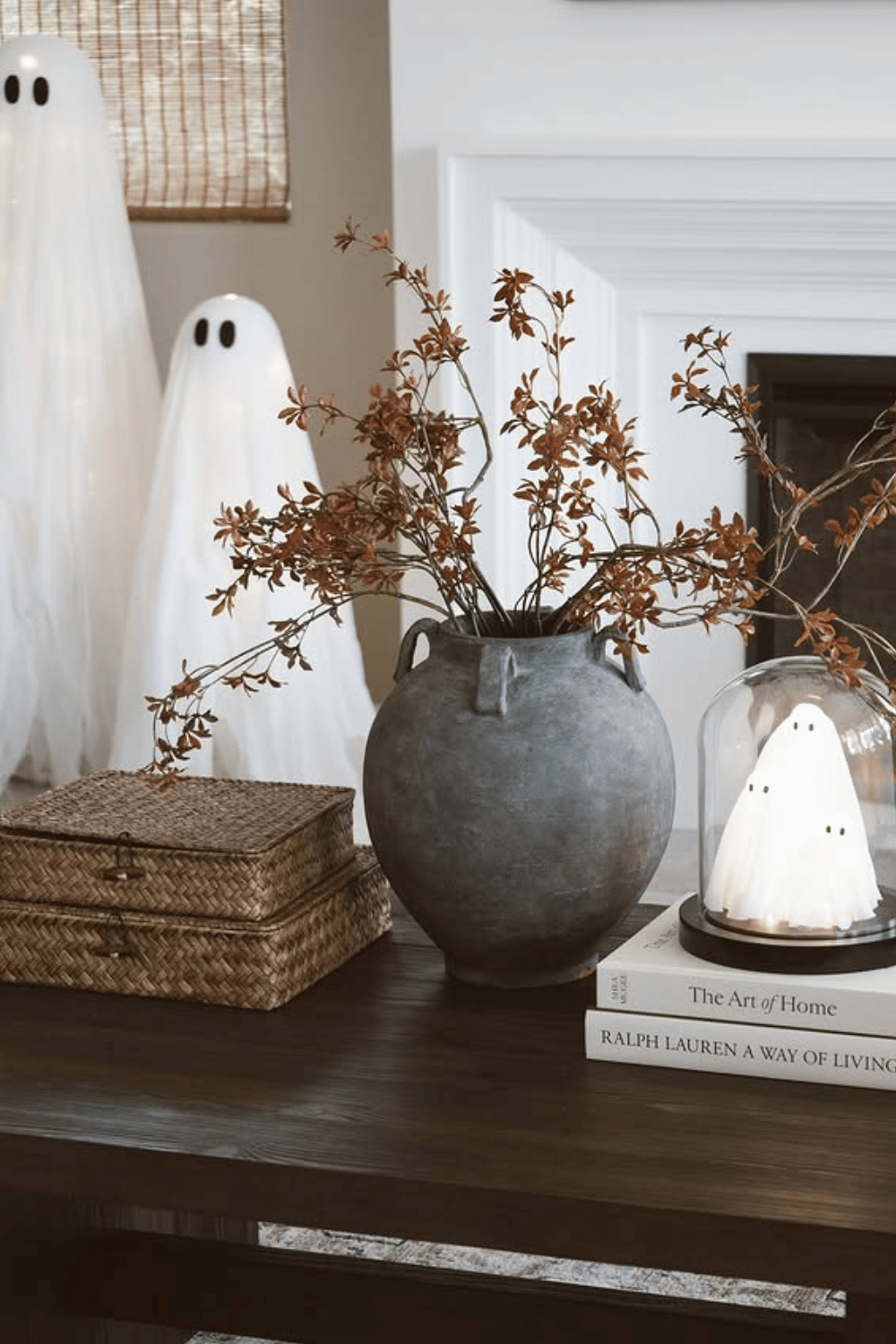 17 Cozy Fall Coffee Table Decor Ideas You'll Love - The Mummy Front