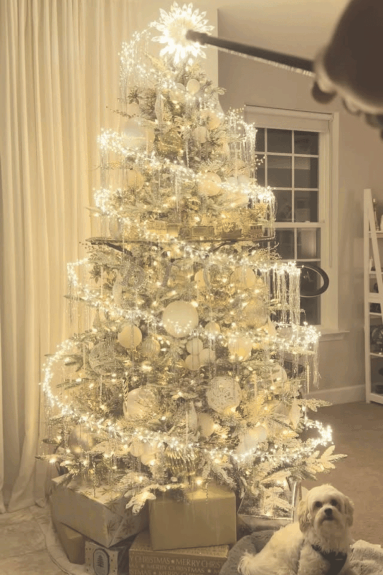 Elegant Winter Decor: 27 White Christmas Tree Ideas - The Mummy Front