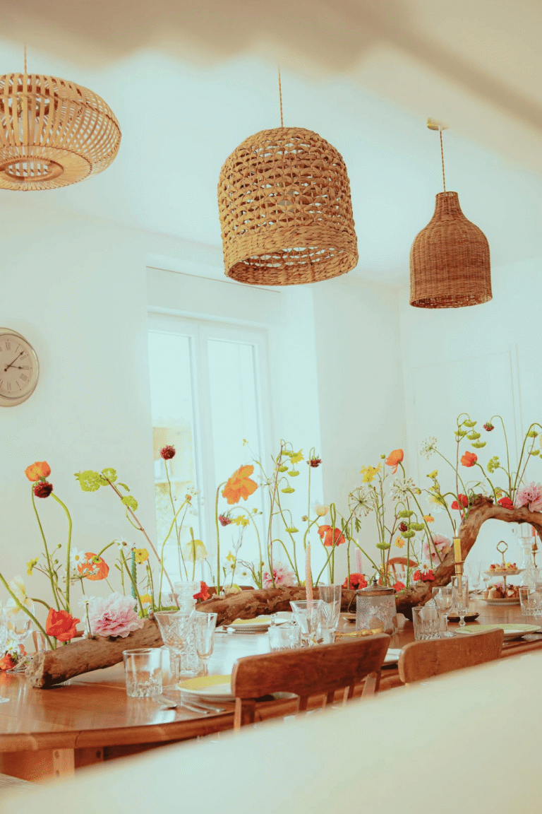 64 Beautiful Table Decoration Ideas for All Occasions - The Mummy Front