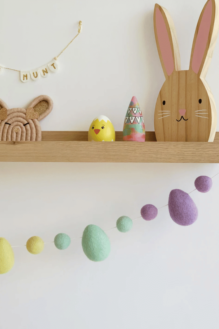 40 Easter Crafts to Sell That People ACTUALLY Buy - The Mummy Front